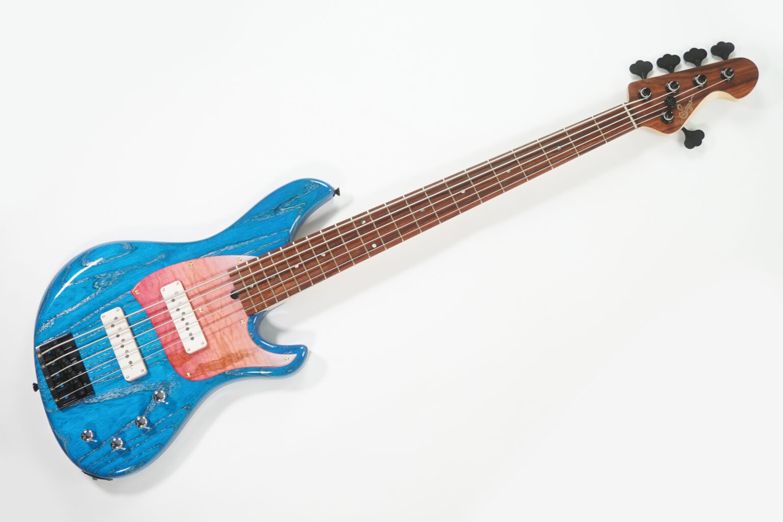 Sagoでピックアップ巻いてますー(ベース編) | Sago New Material Guitars